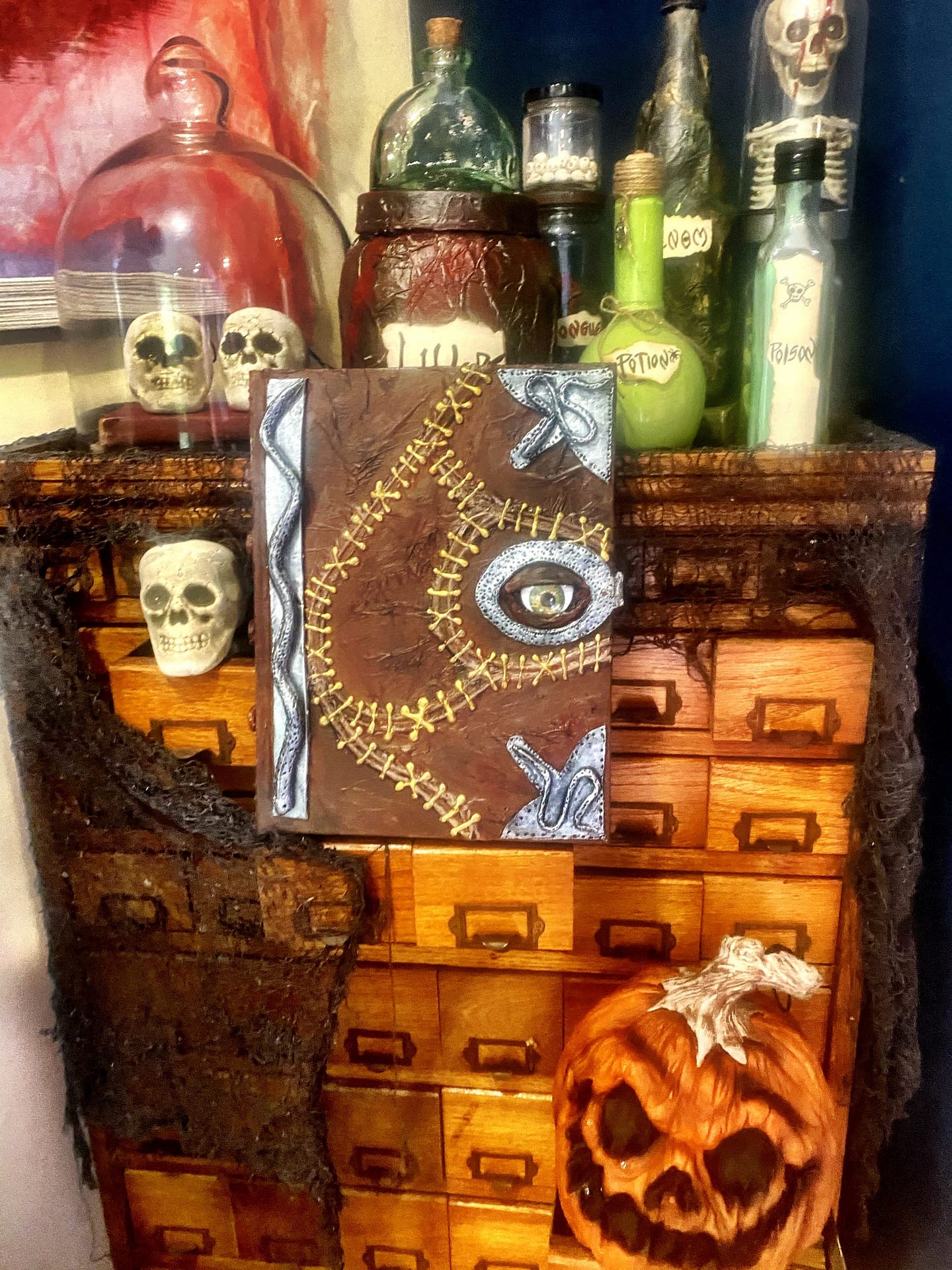 Hocus Pocus Inspired DIY Spell Book for Halloween Prop, Decor, or ...